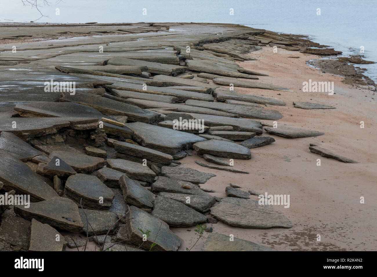 Susan hoi shell fossil cemetery hi-res stock photography and images - Alamy