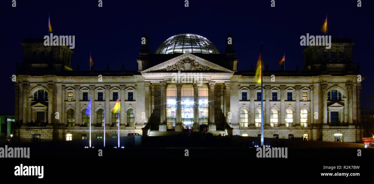 Bundestag access hi-res stock photography and images - Alamy