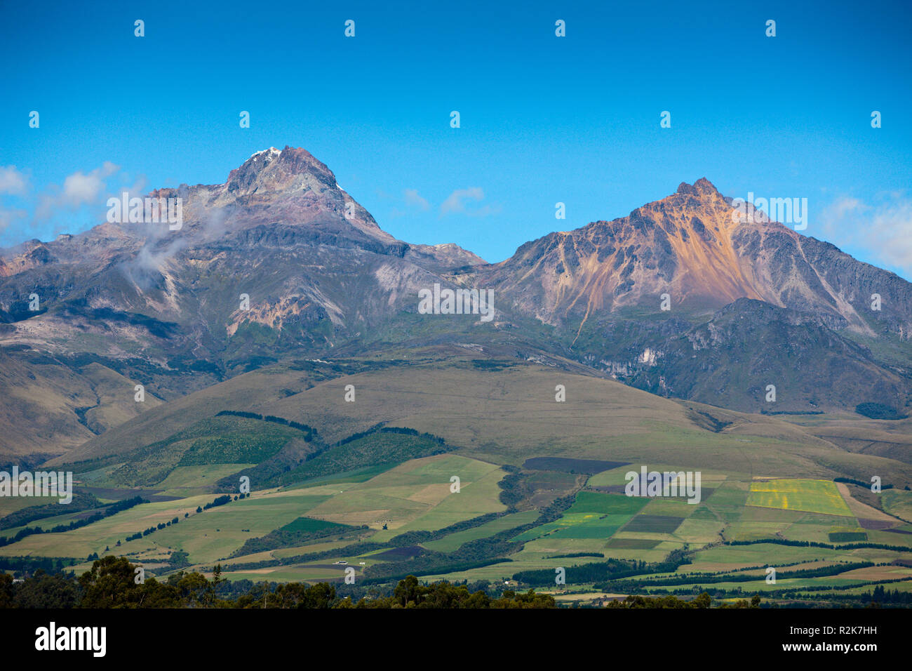 Iliniza Sur and Iliniza Norte, Cotopaxi National Park, Galapagos ...