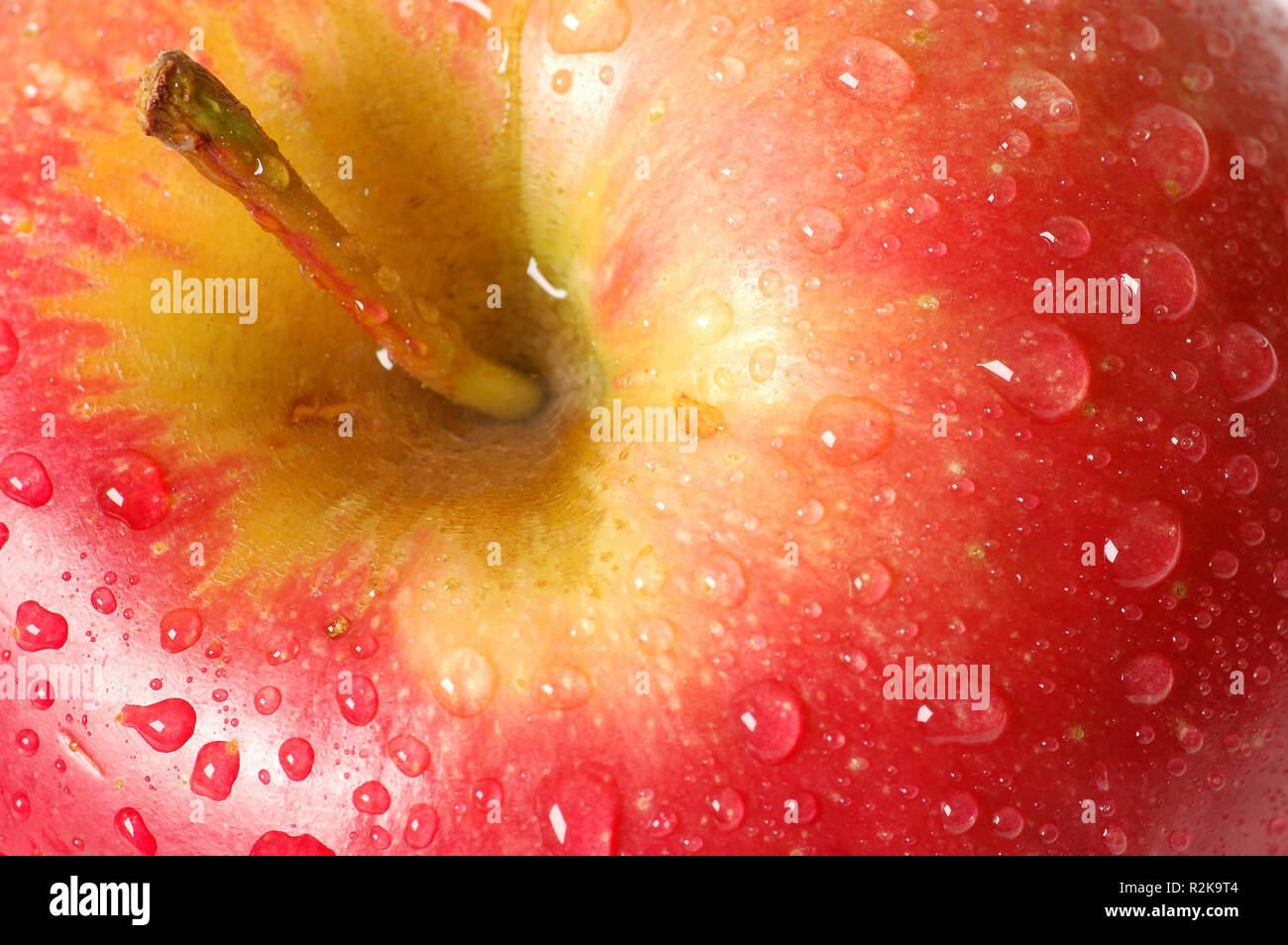 apple with water drops Stock Photo - Alamy