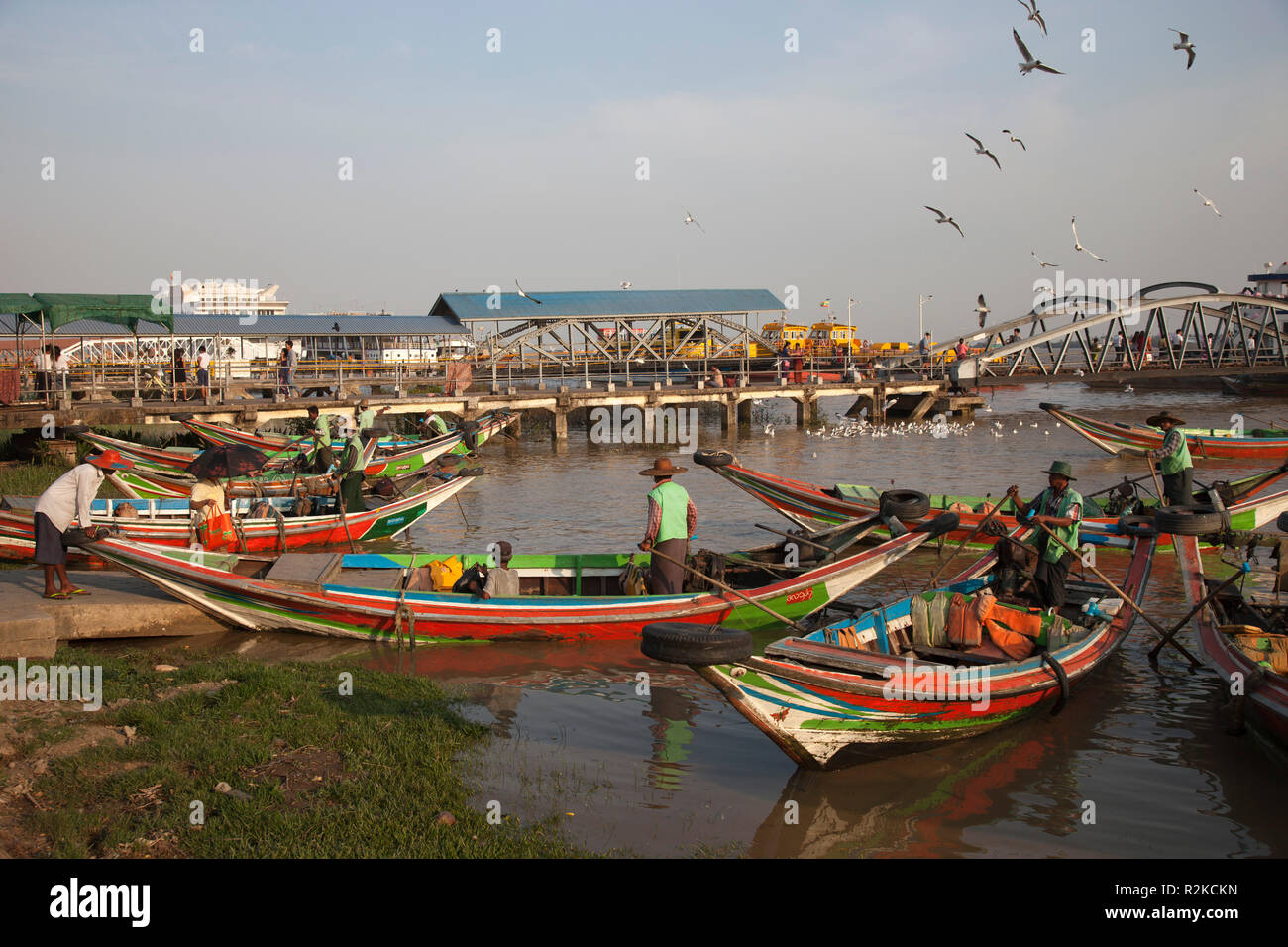 Yangon river port hi-res stock photography and images - Alamy