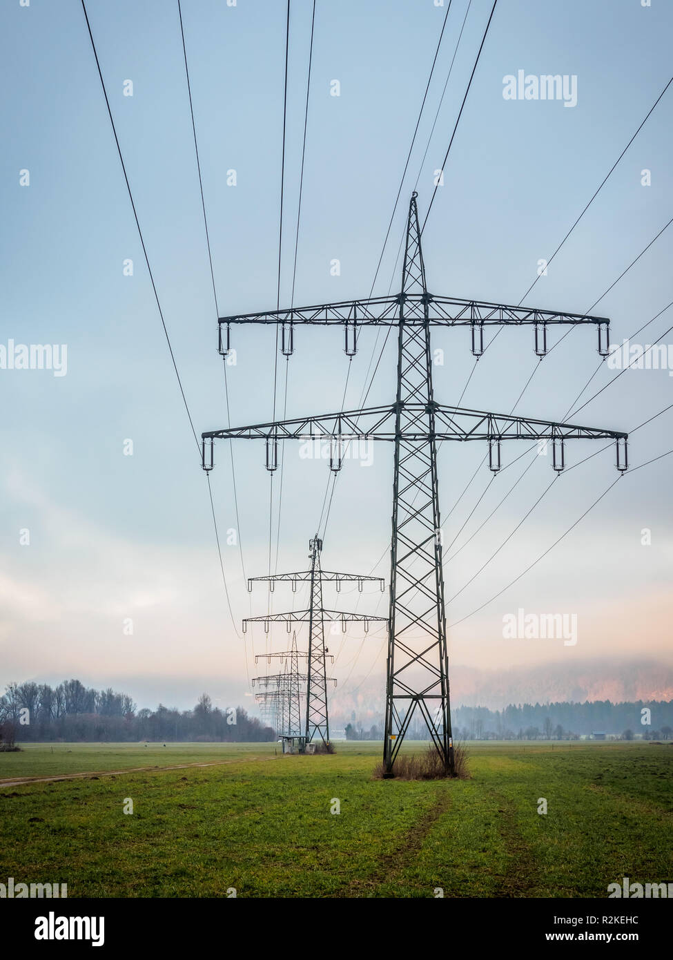 power lines, electricity, energy crisis Stock Photo - Alamy