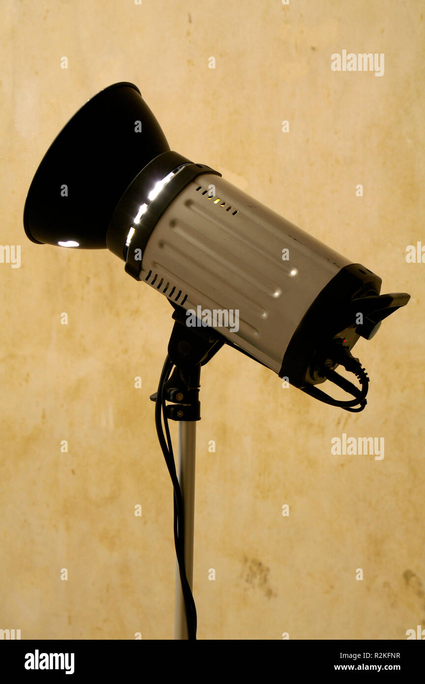 Studiobeleuchtung hi-res stock photography and images - Alamy