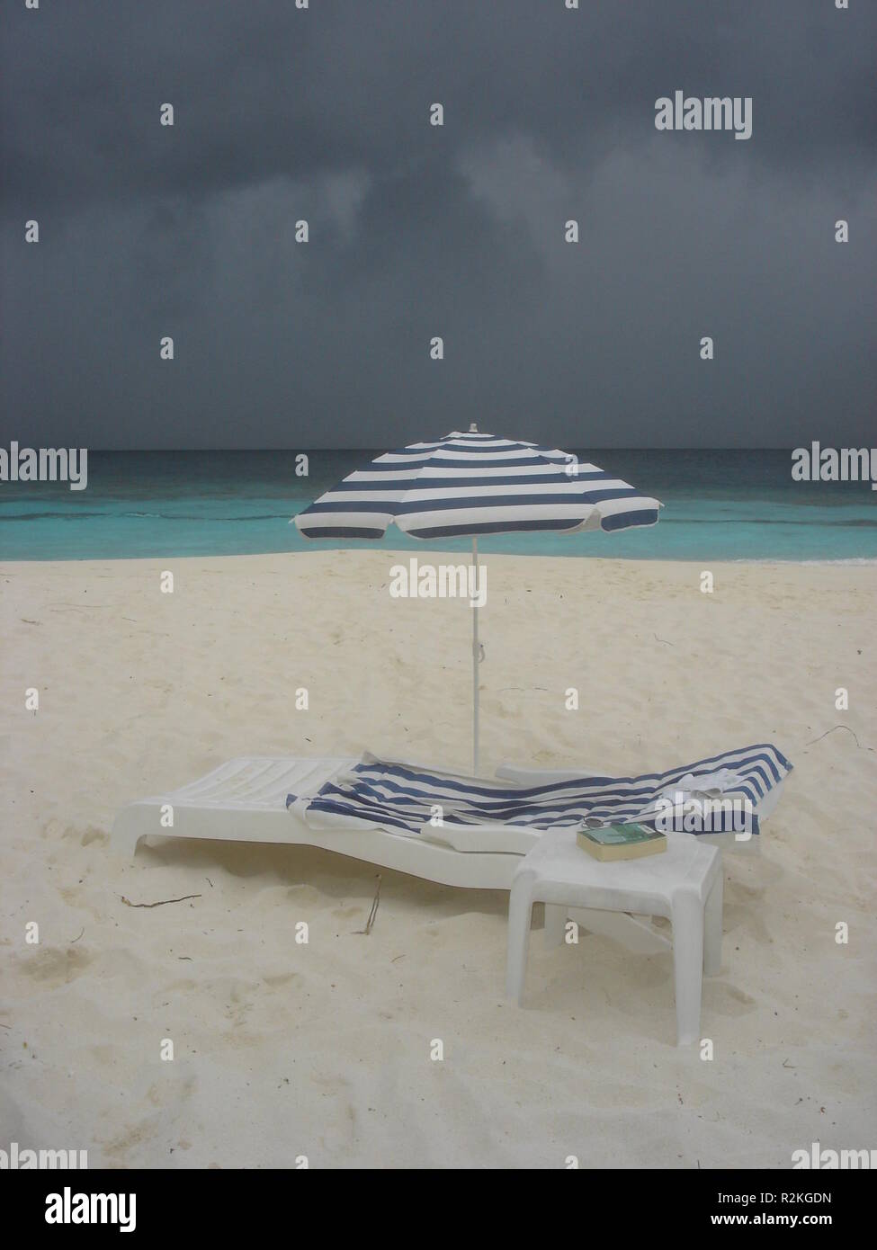 Maldivian storm hi-res stock photography and images - Alamy