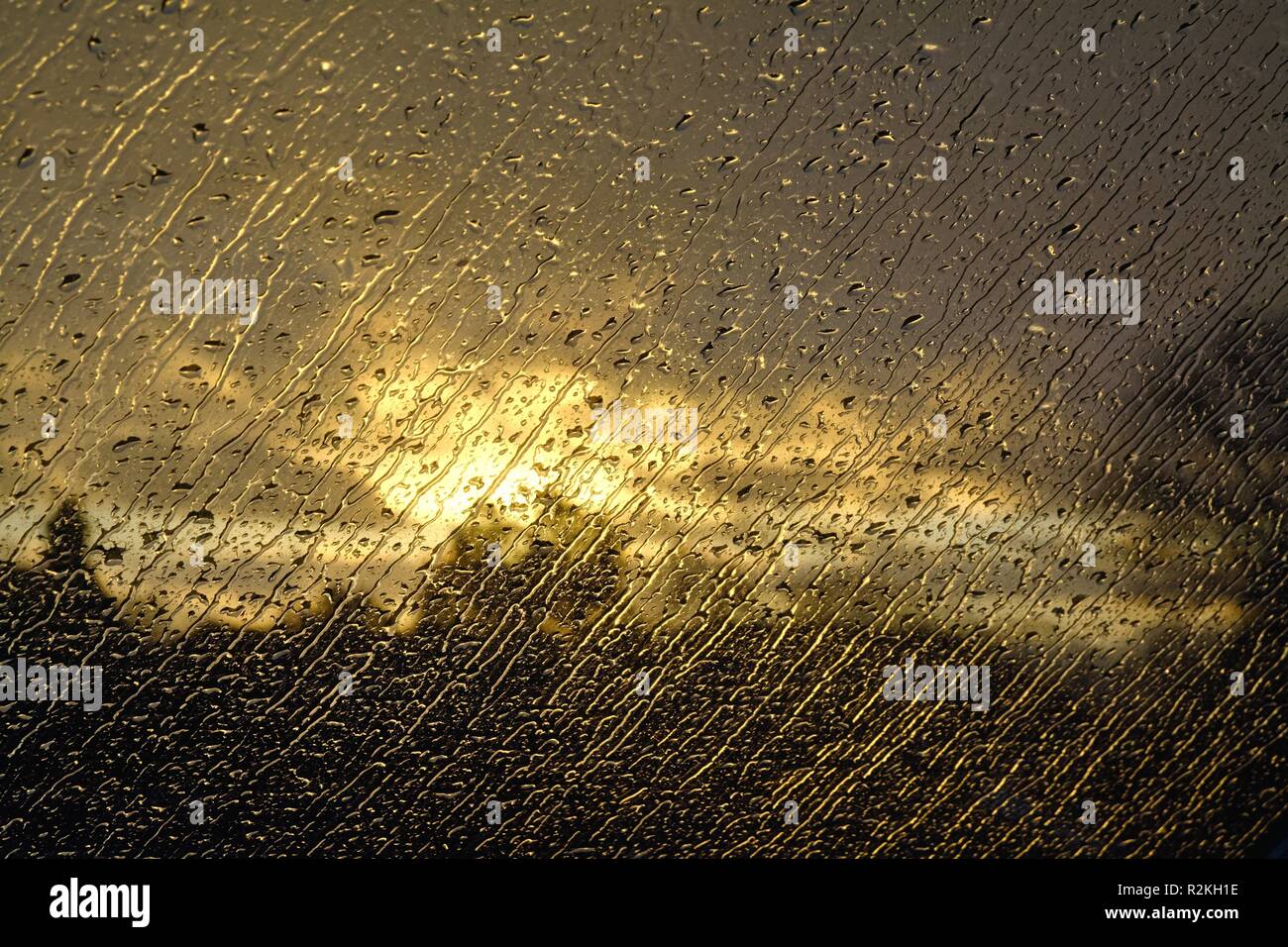 Window texture hi-res stock photography and images - Alamy