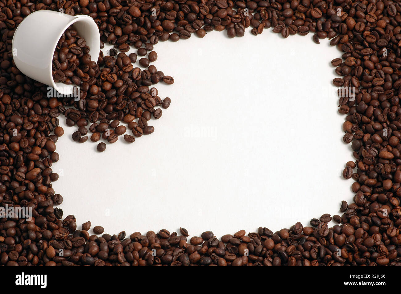 Oval frame coffee bean hi-res stock photography and images - Alamy