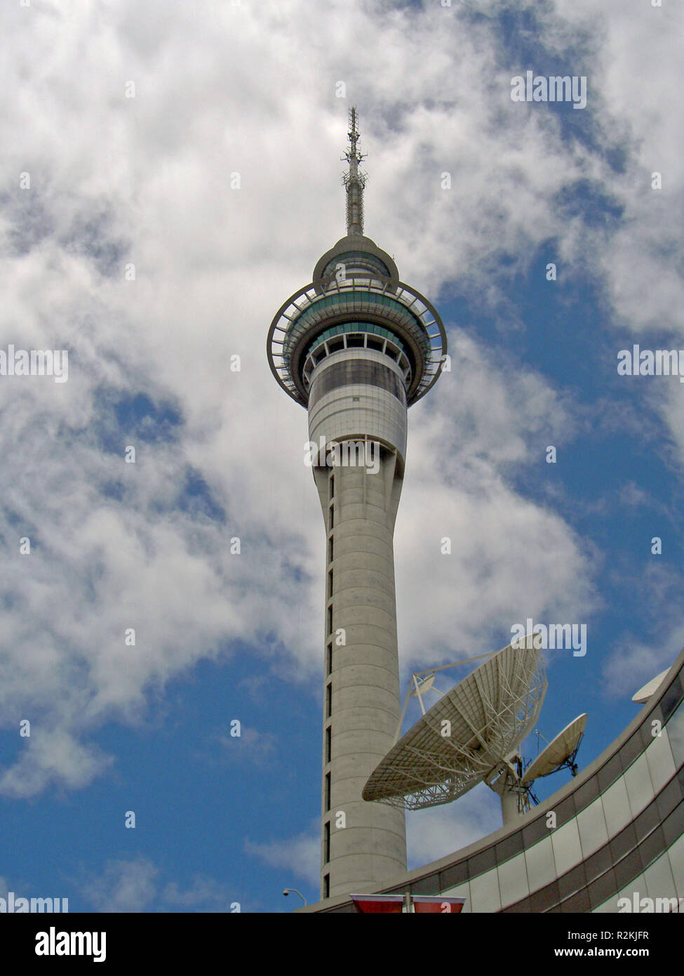 Auckland sky tower antenna hi-res stock photography and images - Alamy