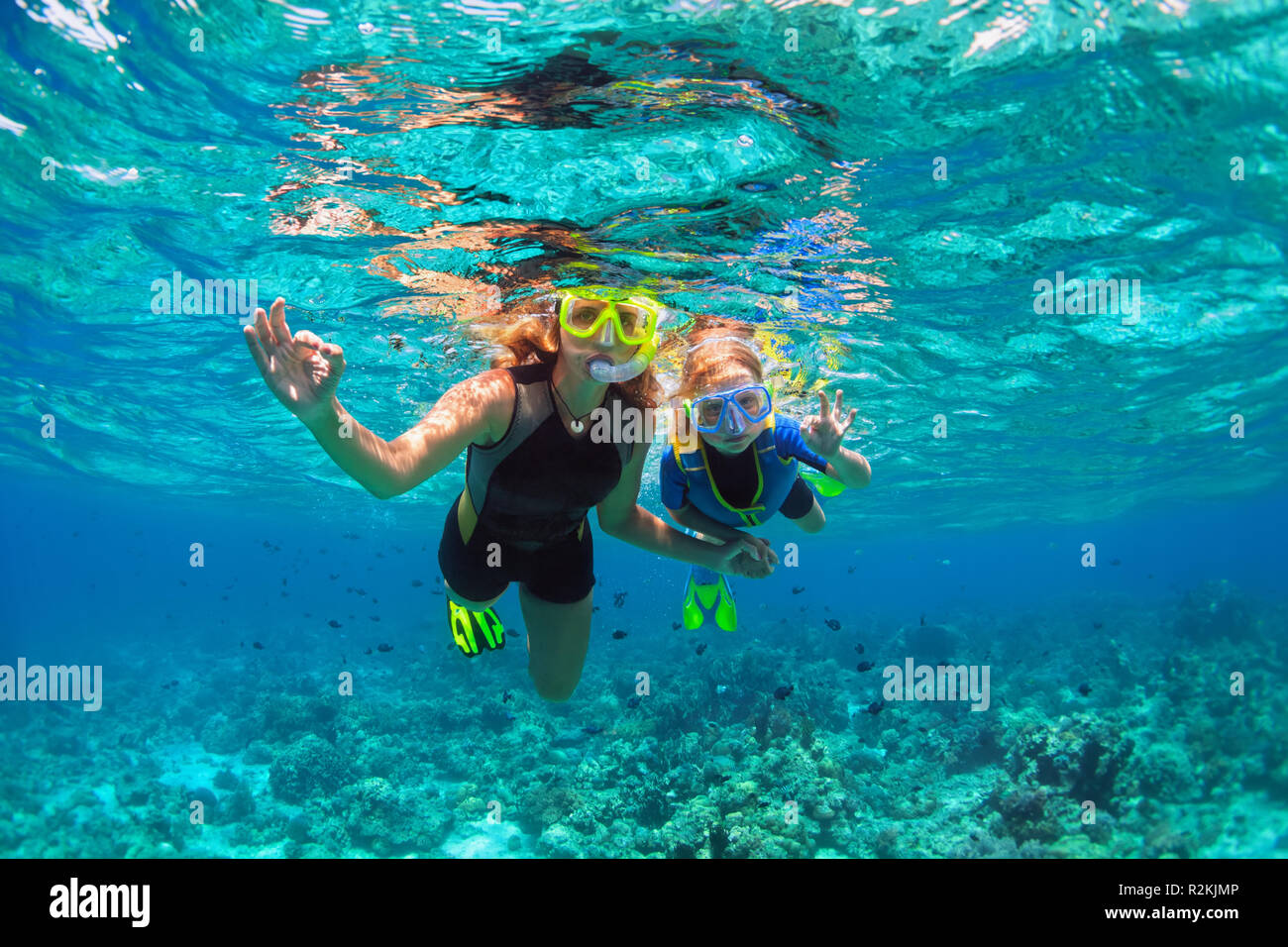 Scuba diving ok sign hi-res stock photography and images - Alamy