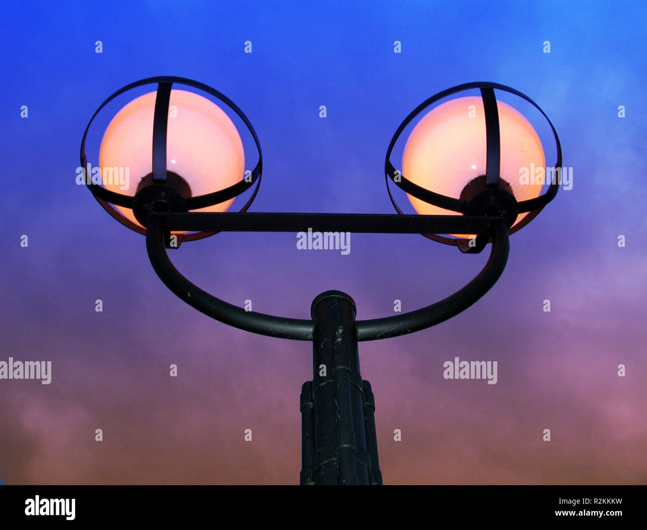 Lamps with rays of light hi-res stock photography and images - Alamy