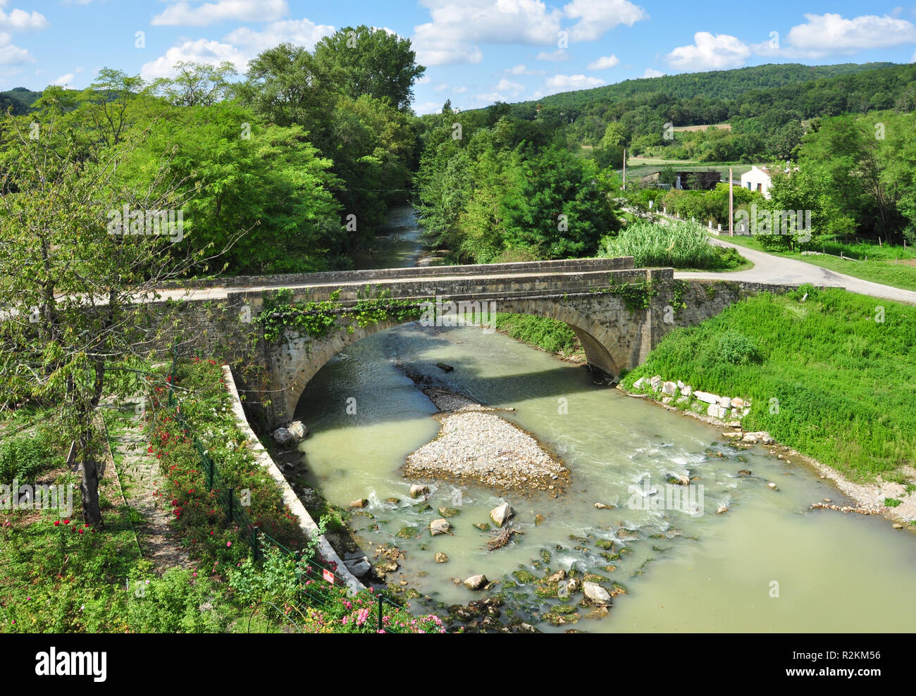 French waterways hi-res stock photography and images - Alamy