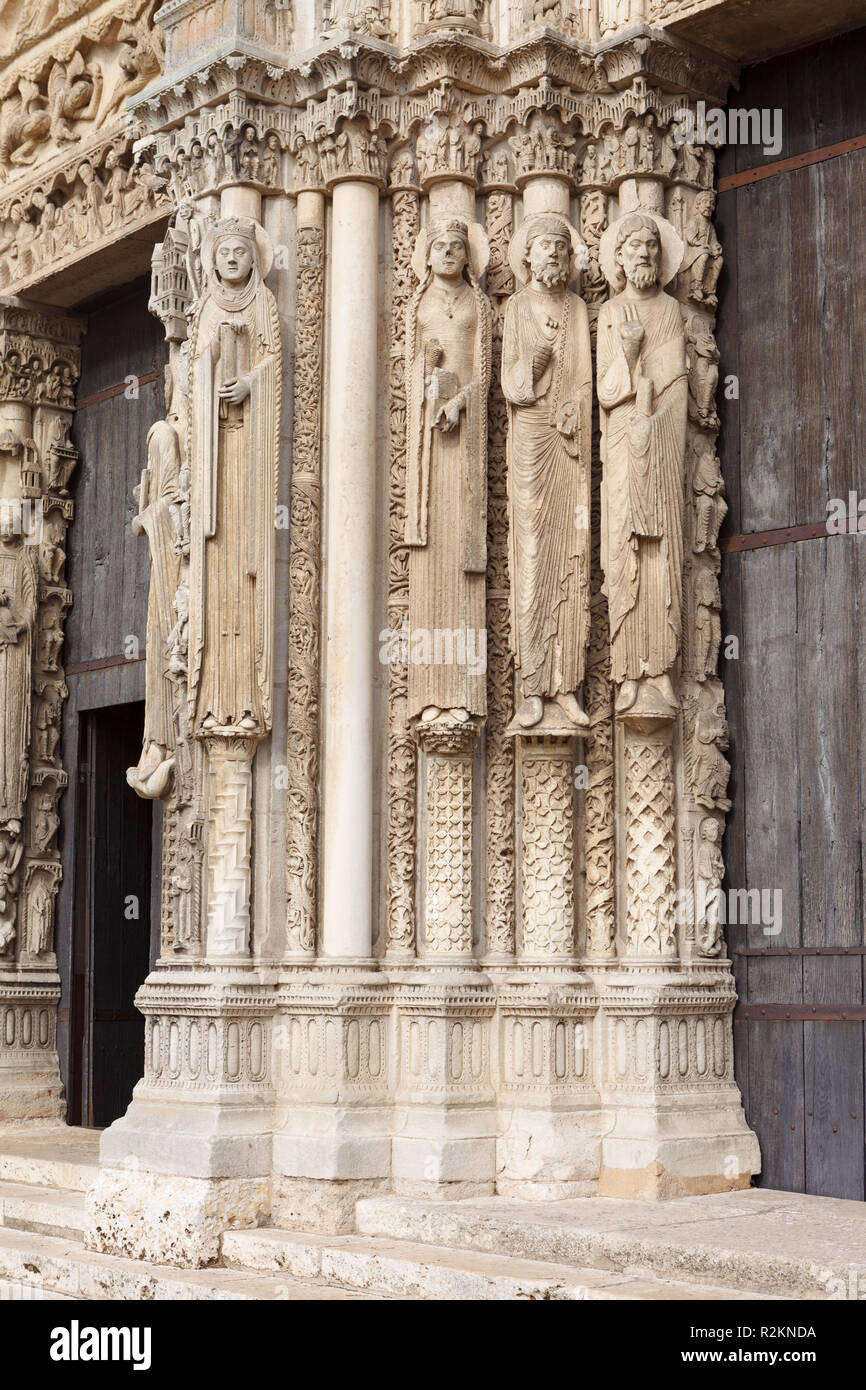 Chartres Cathedral or Cathedral of Our Lady of Chartres (Cathedrale ...