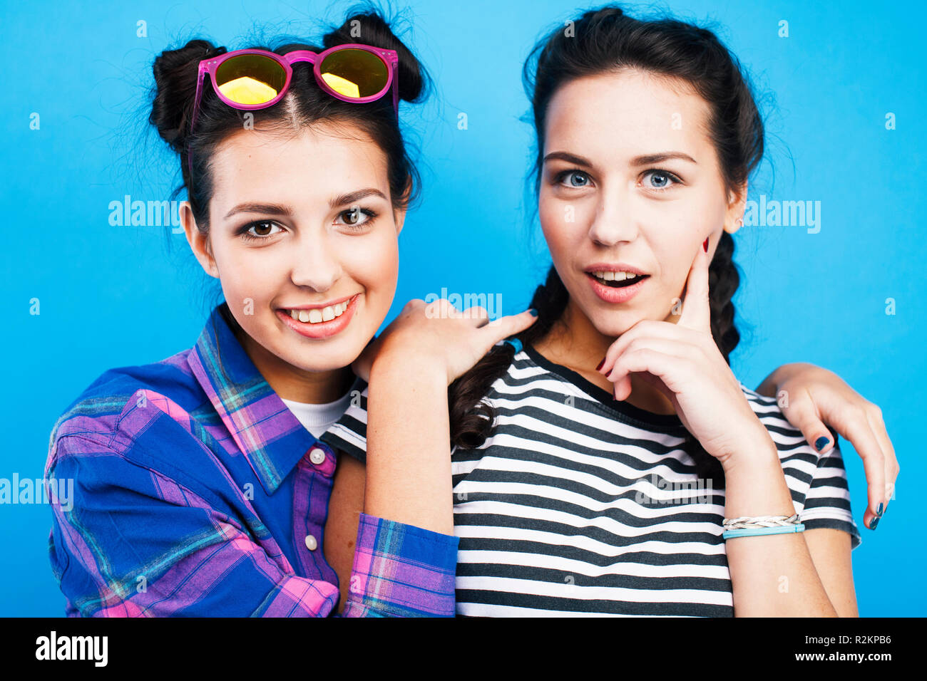 best friends teenage school girls together having fun, posing em Stock ...