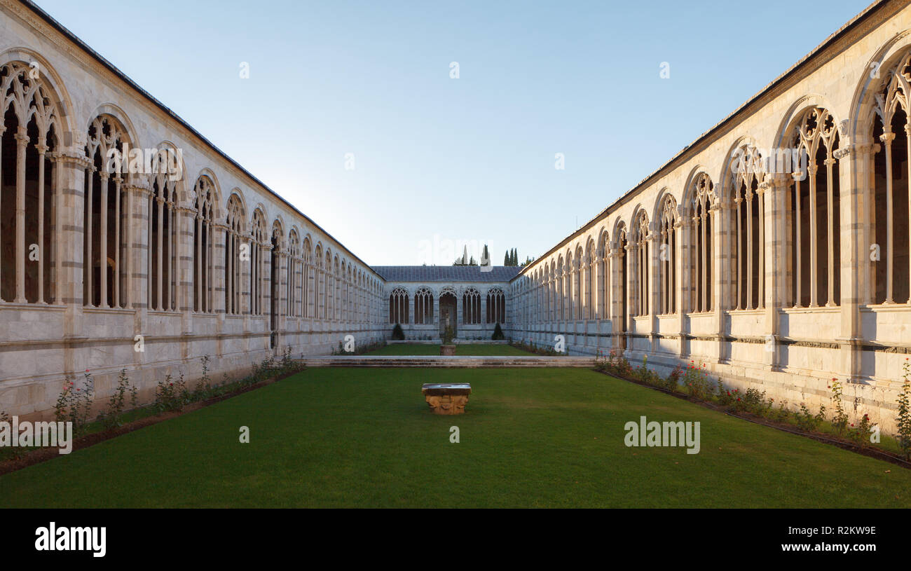 Courtyard of Campo Santo, monumental cemetery in Pisa, Italy Stock ...