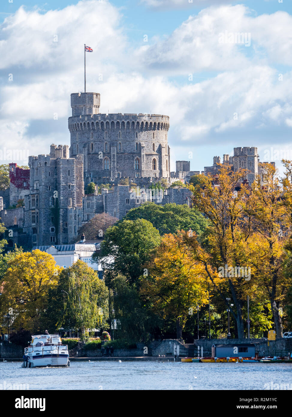 View of Windsor Castle Across River Thames with Autumn Trees, Windsor ...