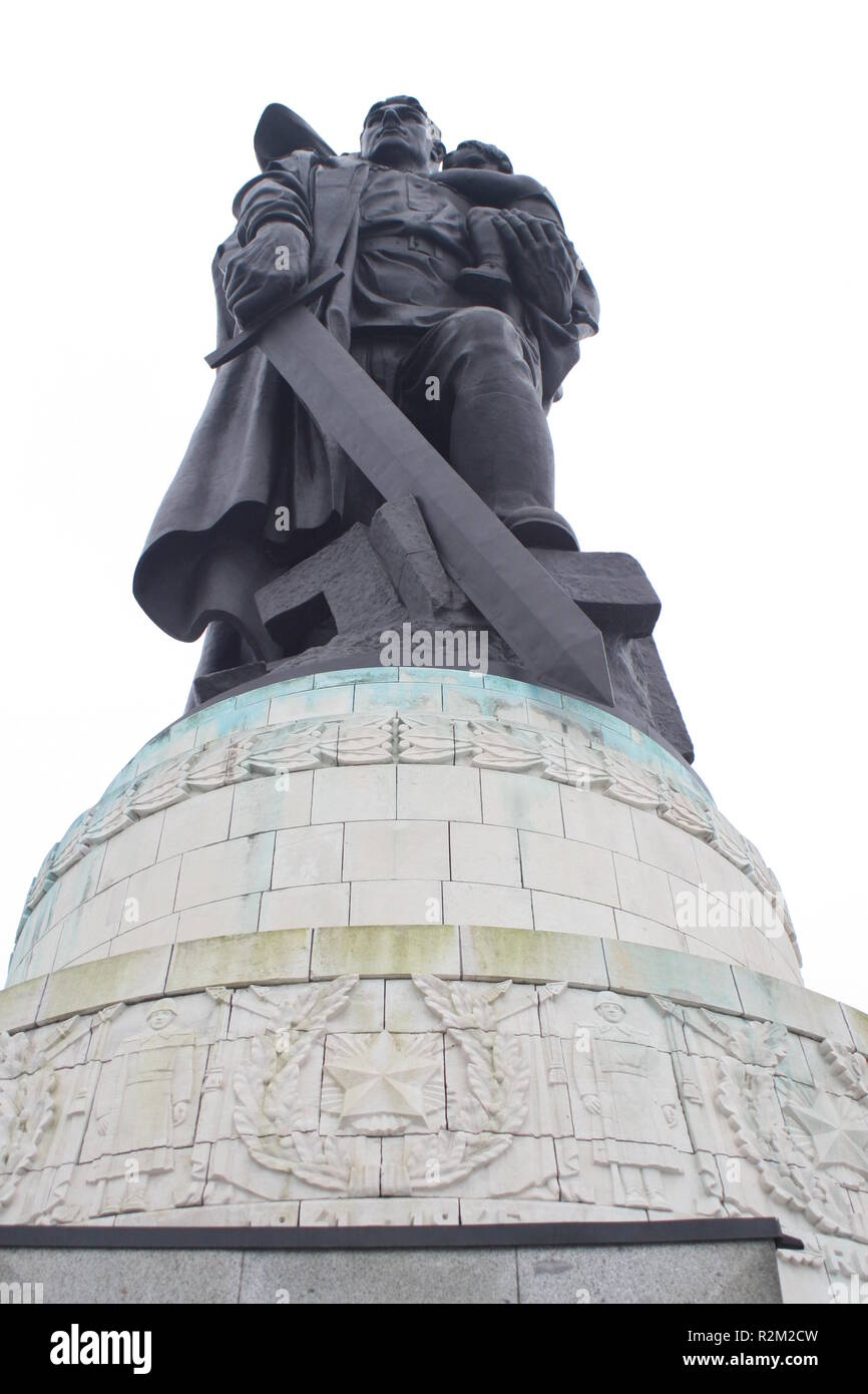sowj. memorial treptow Stock Photo - Alamy