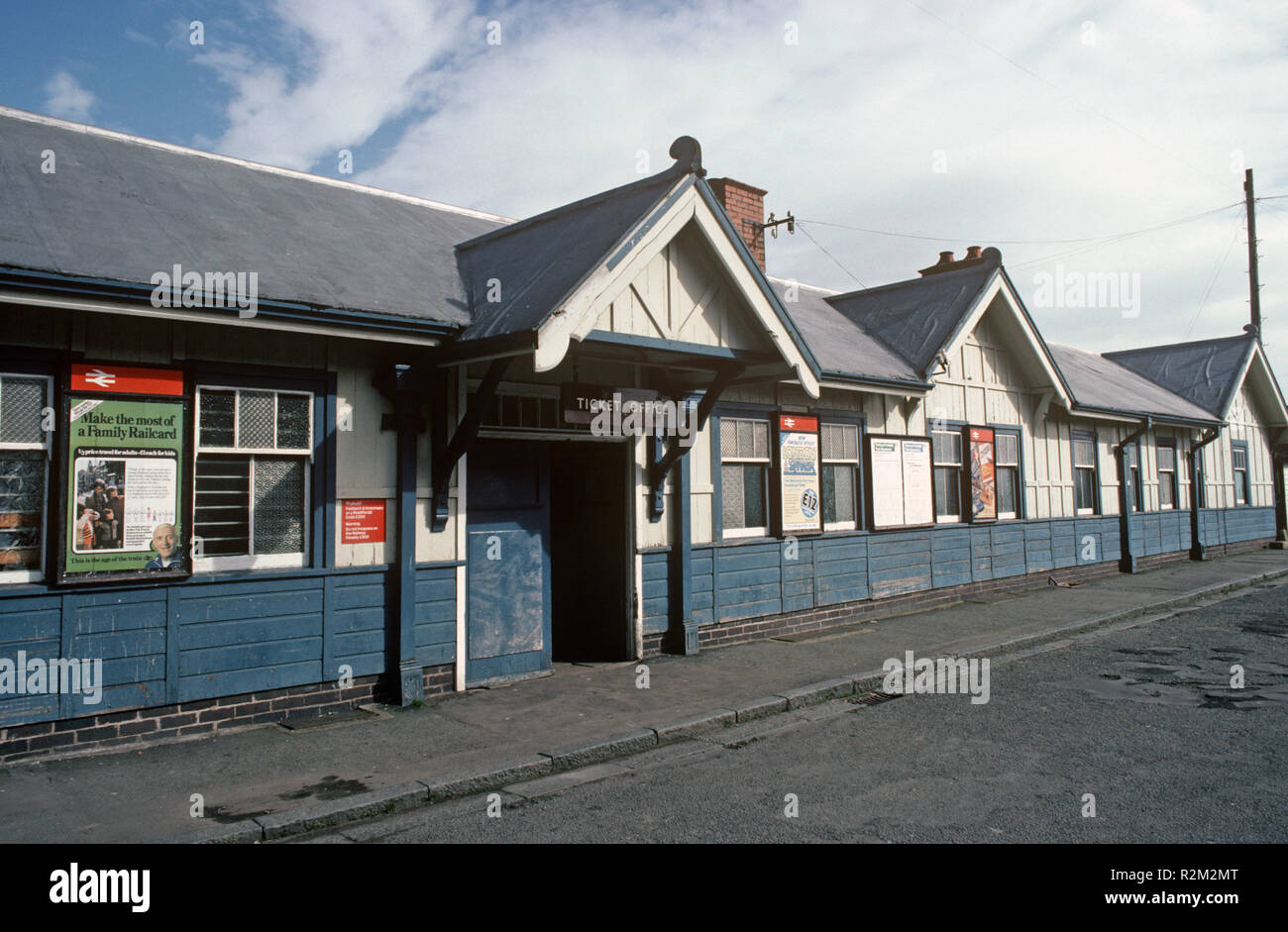 Dovey junction railway station hi-res stock photography and images - Alamy