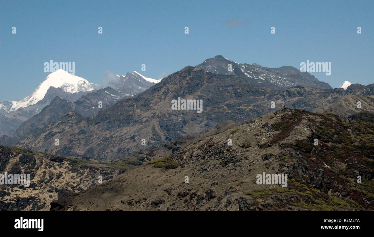 Jhomolhari hi-res stock photography and images - Alamy