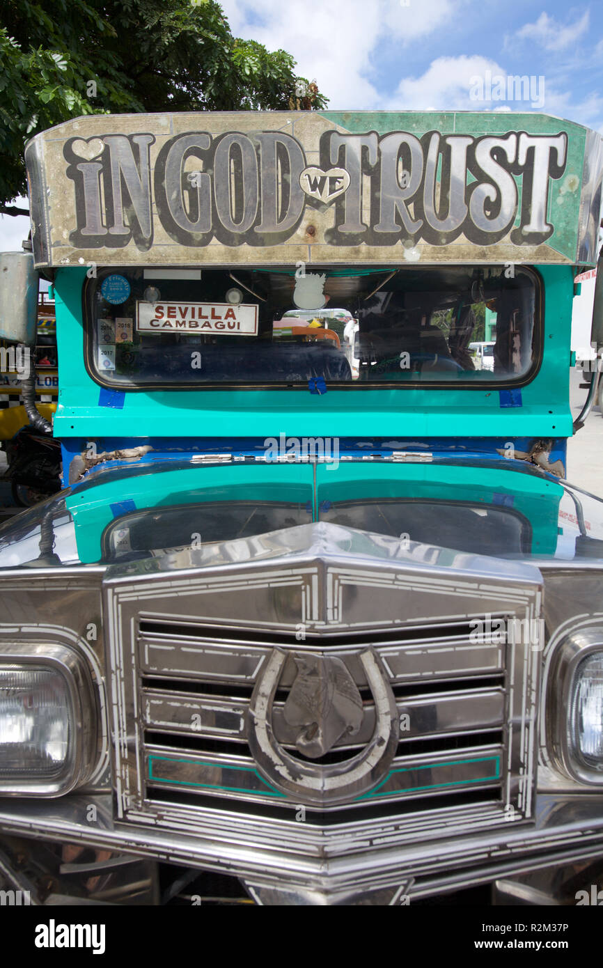 Philippine jeepney hi-res stock photography and images - Alamy