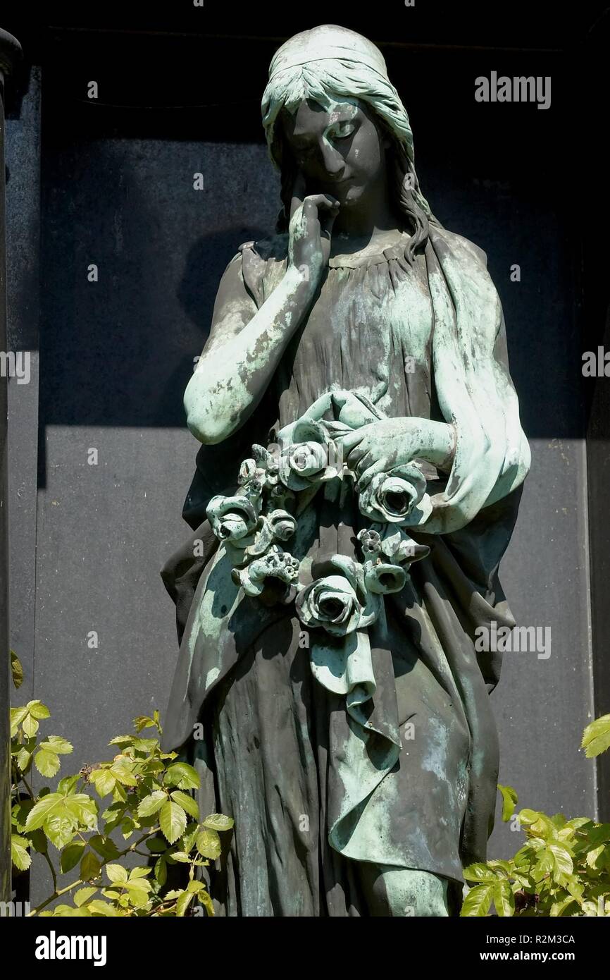 angel with rosary Stock Photo - Alamy