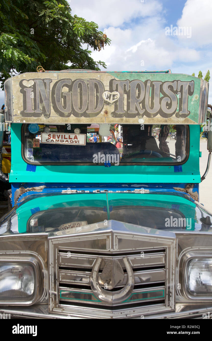 Colourful Jeepney bus Stock Photo - Alamy
