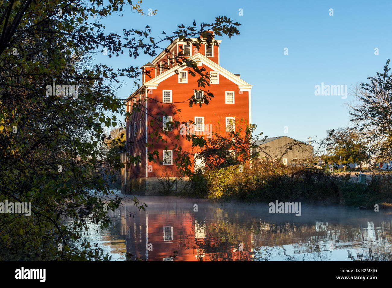 Old grist mill in Bellevue, Iowa. ristmills were traditionally used to ...