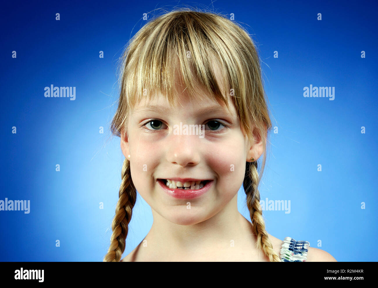 Kinderportrait hi-res stock photography and images - Alamy