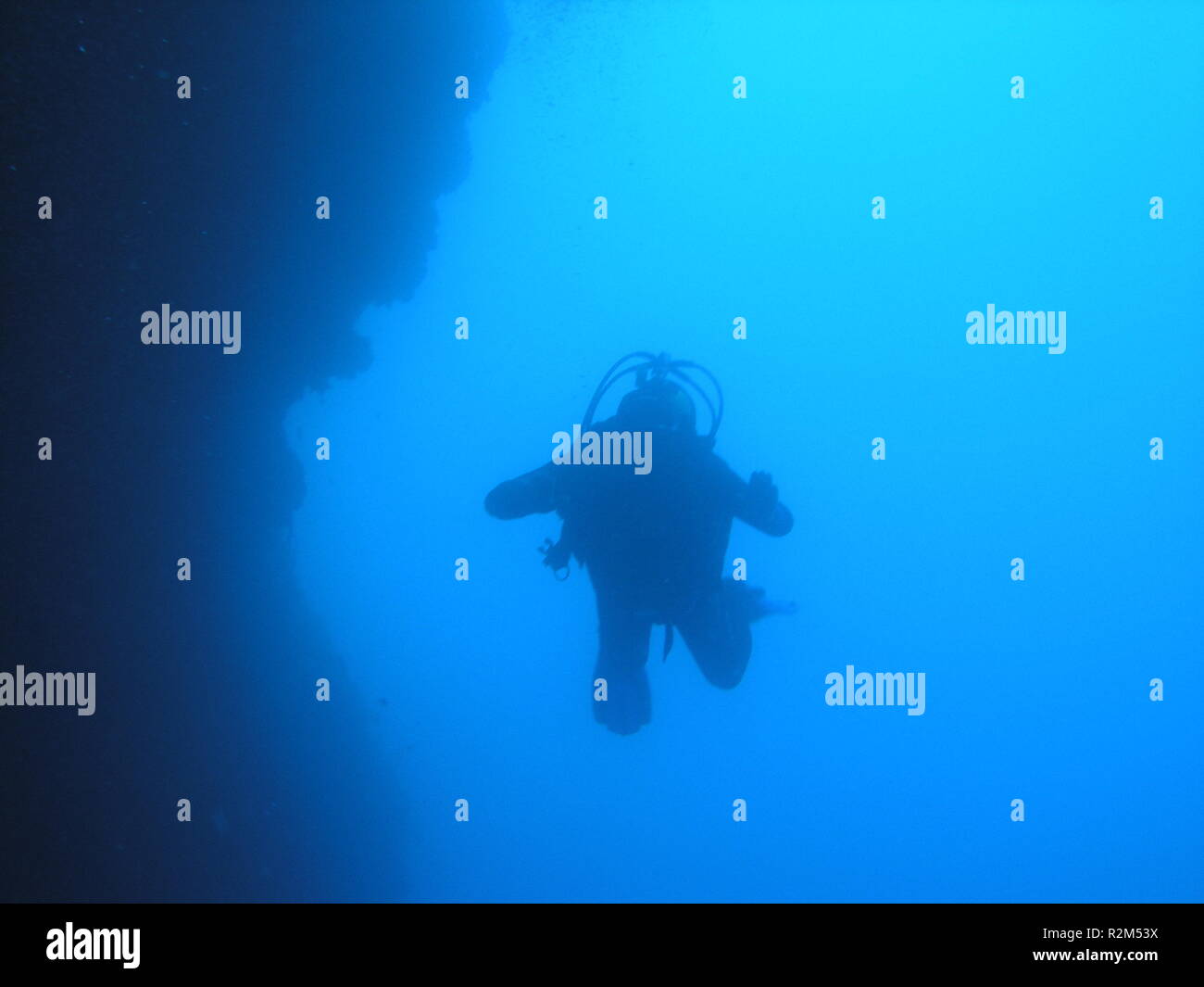 Human underwater hi-res stock photography and images - Alamy