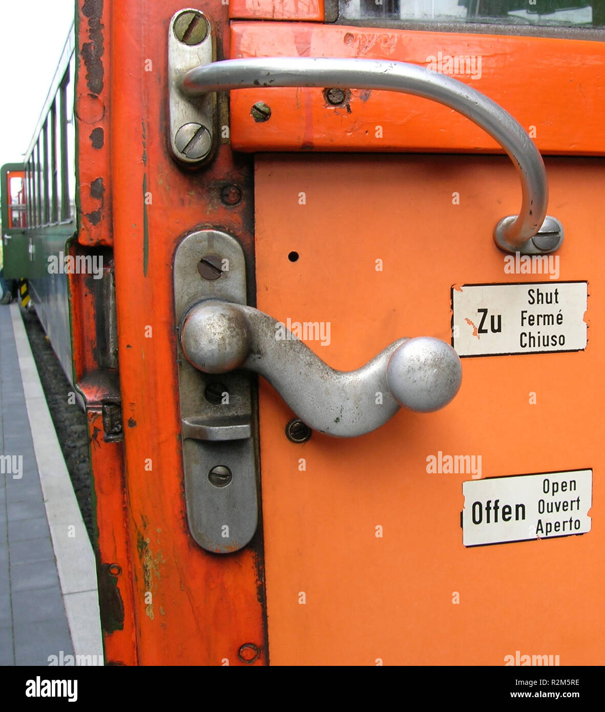 Open train door handle hi-res stock photography and images - Alamy