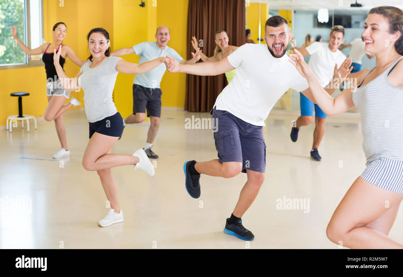Swing dance class hi-res stock photography and images - Alamy