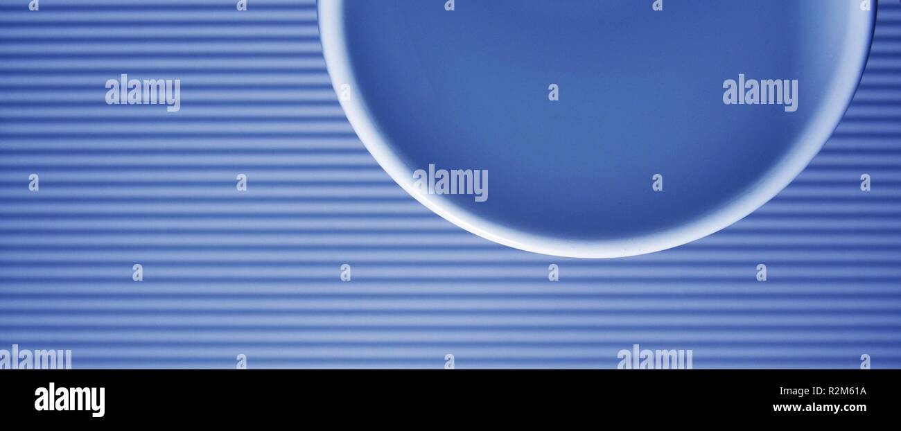 [porcelain lines] 1 Stock Photo - Alamy