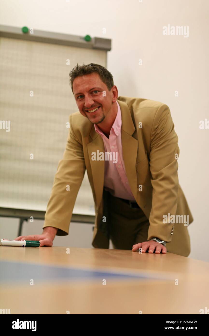 lecturer in the classroom Stock Photo - Alamy
