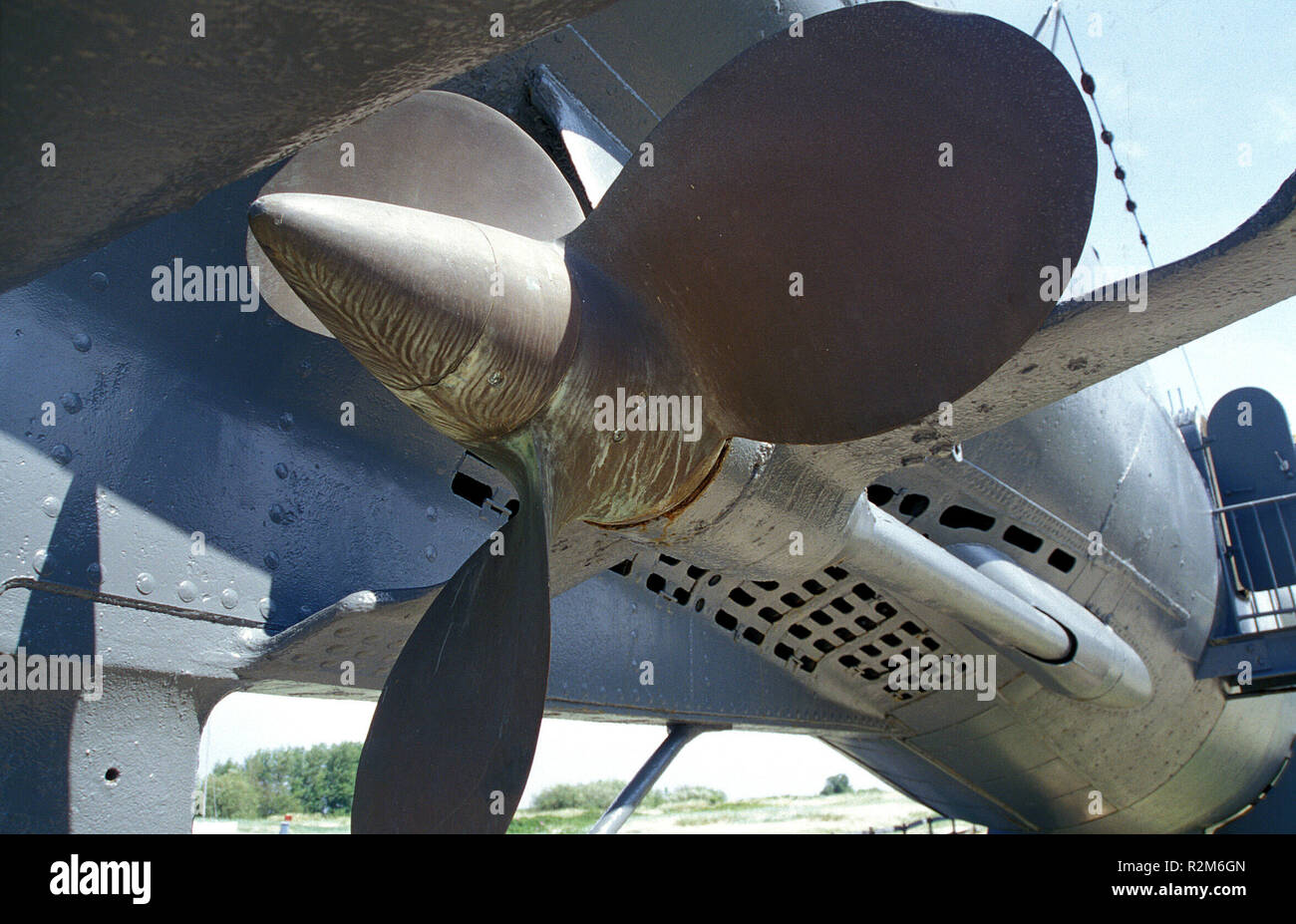 War ship propeller hi-res stock photography and images - Alamy