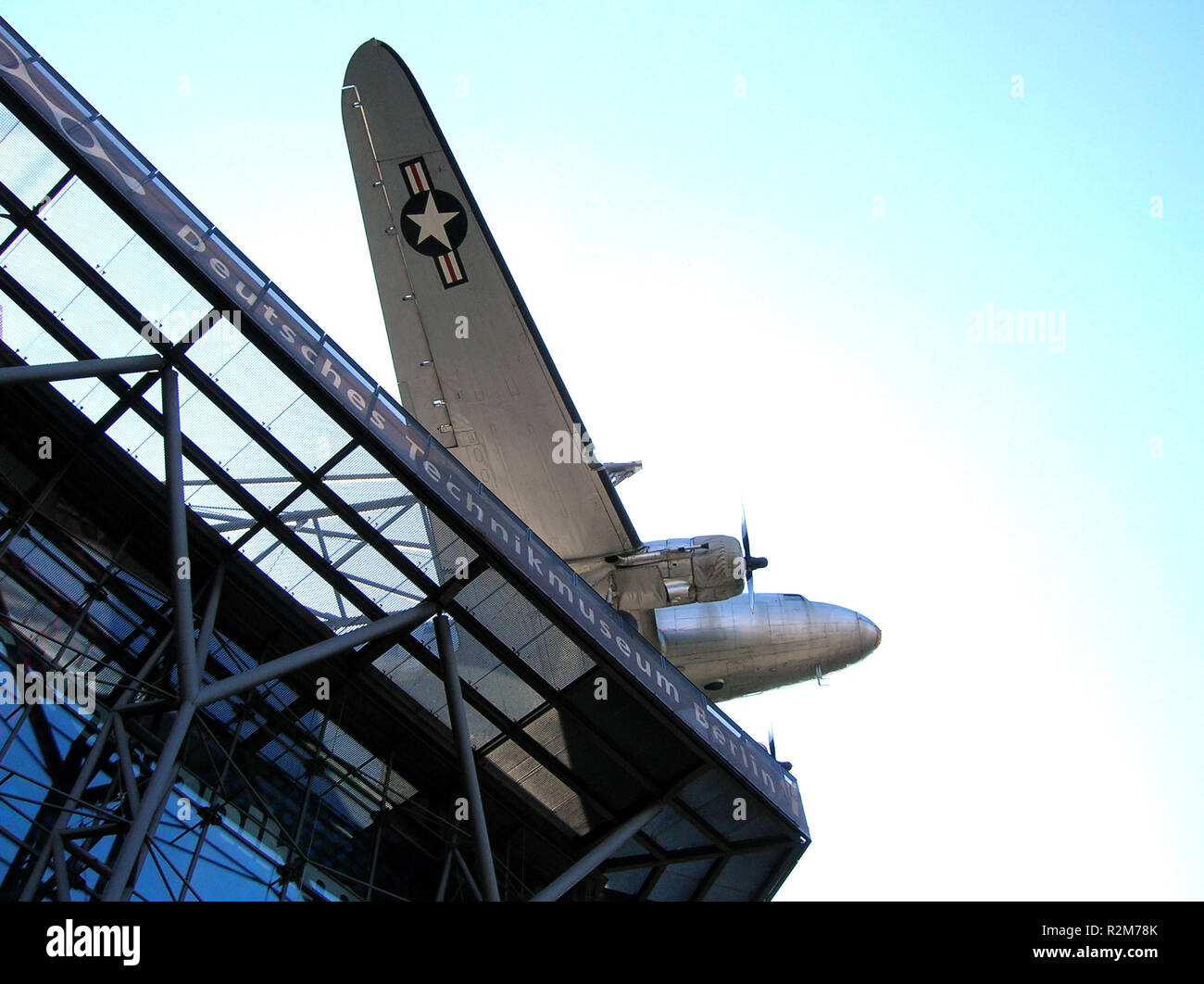 Berlin airlift 1948 hi-res stock photography and images - Alamy