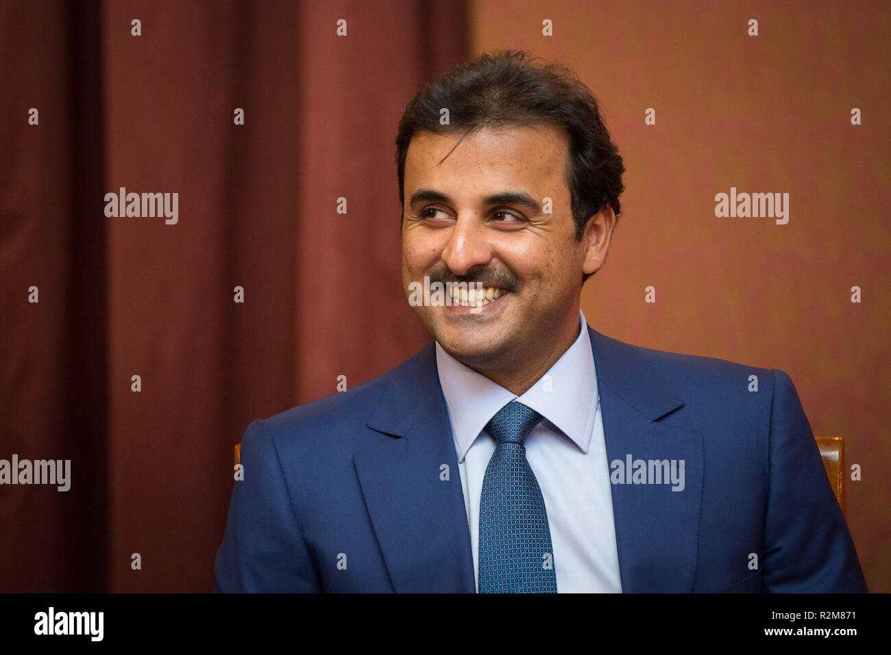 Tamim bin hamad al thani hi-res stock photography and images - Alamy