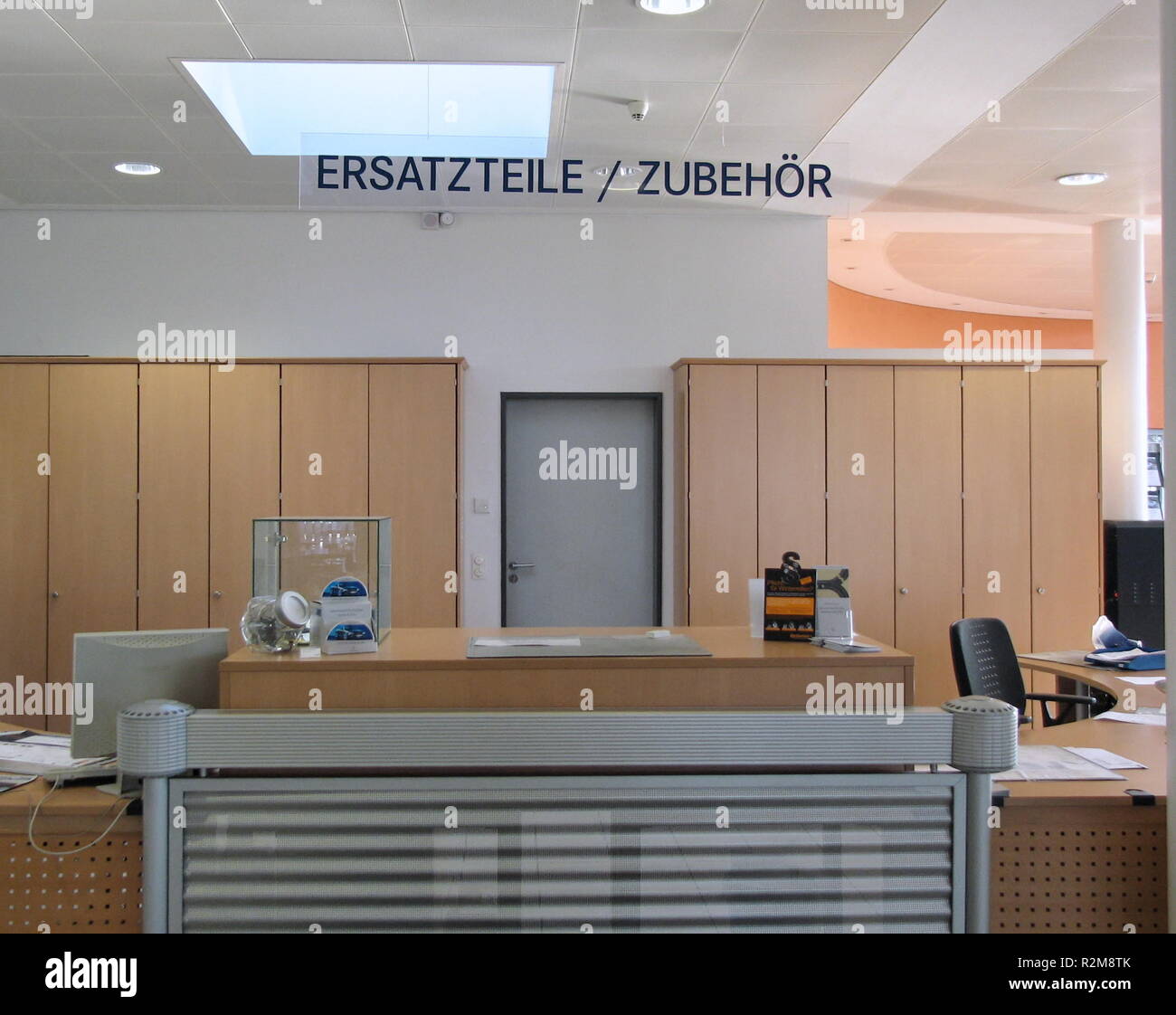 Spare parts counter hi-res stock photography and images - Alamy