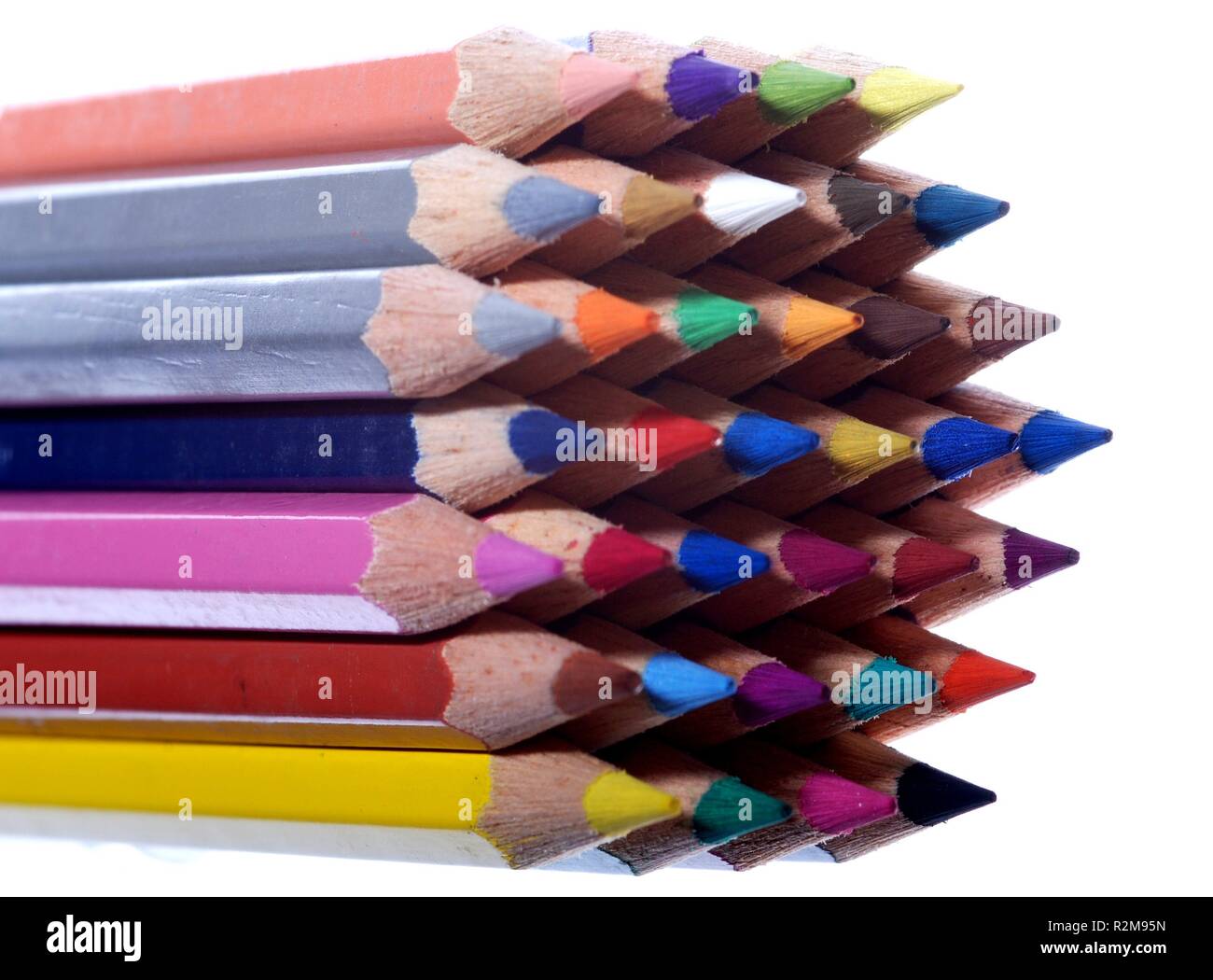Bundle of coloured pencils hi-res stock photography and images - Alamy