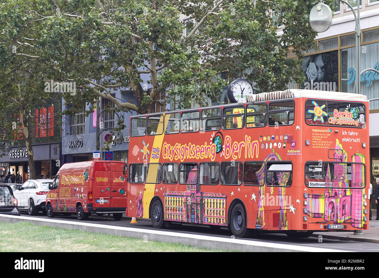 Bus berlin germany hi-res stock photography and images - Alamy
