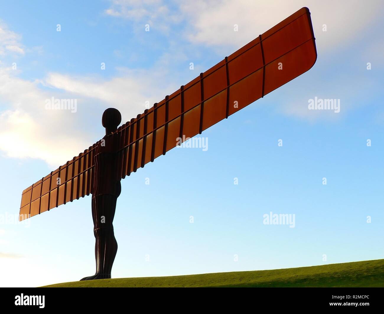 Landmark northumberland angel hi-res stock photography and images - Alamy