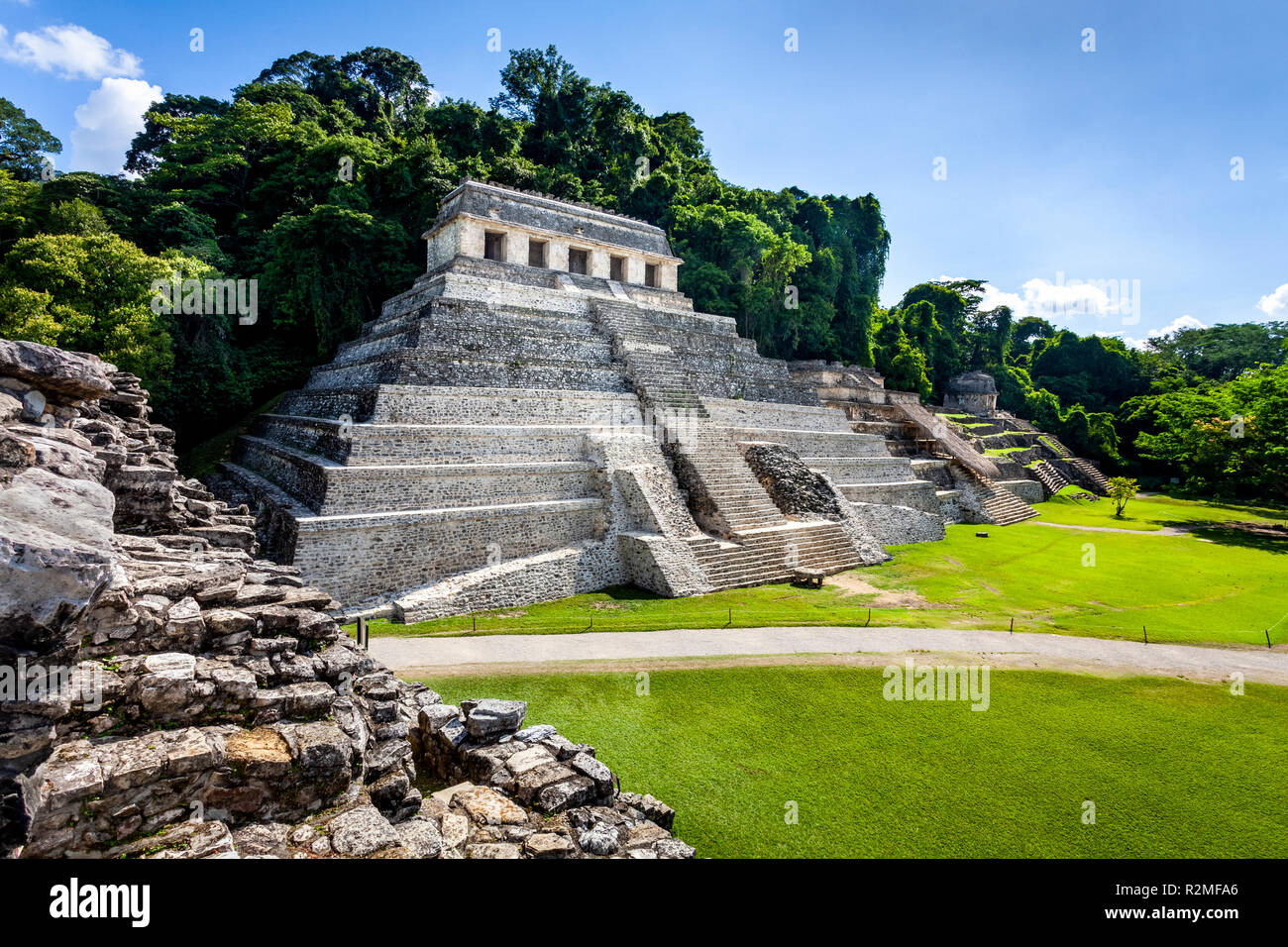 The Temple of Inscriptions at the Palenque Ruins of Chiapas, Mexico ...