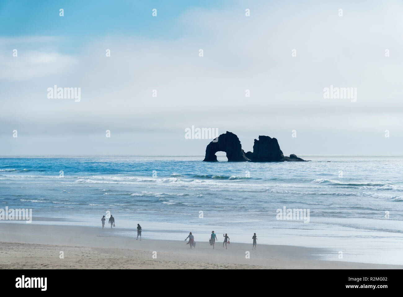 Rockaway beach oregon hi-res stock photography and images - Alamy