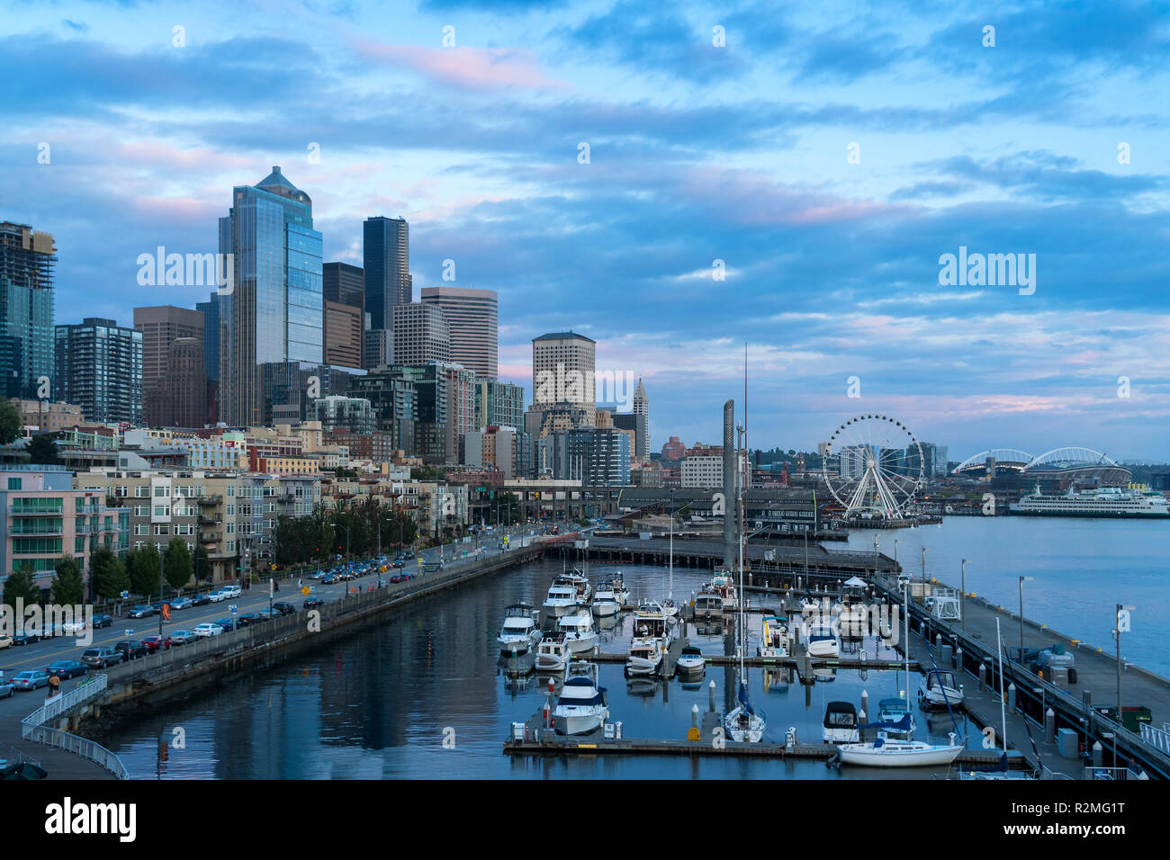 Seattle, waterfront, skyline Stock Photo - Alamy