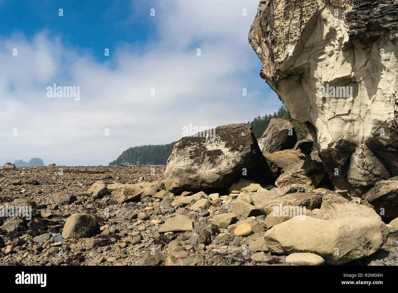 Olympic loop hi-res stock photography and images - Alamy