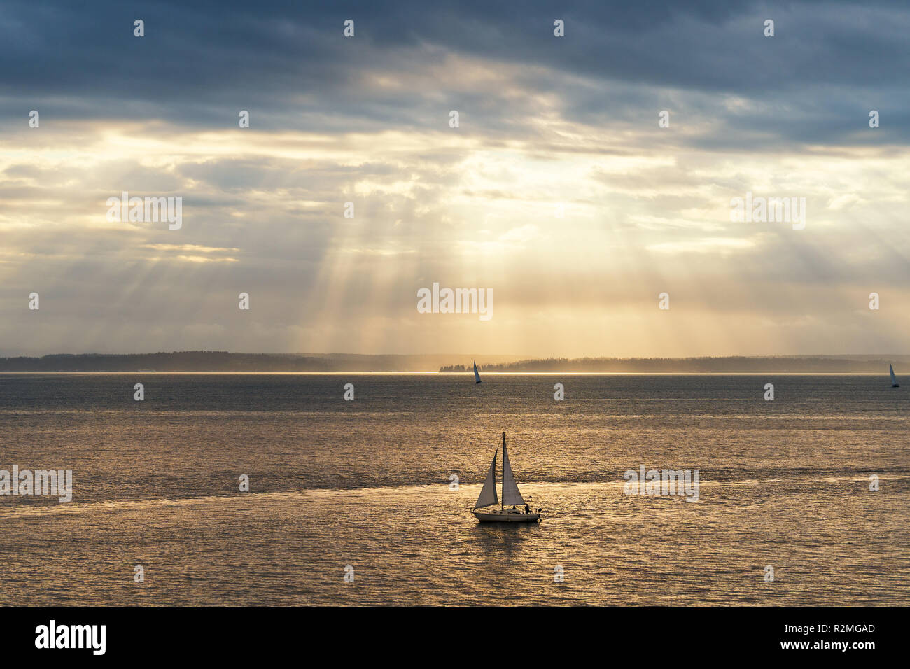 Seattle, Puget Sound, sailboat, beams Stock Photo - Alamy