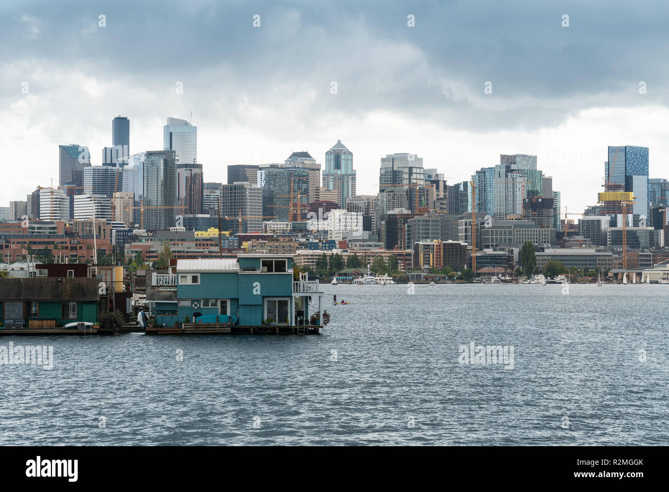 Seattle summer house hi-res stock photography and images - Alamy