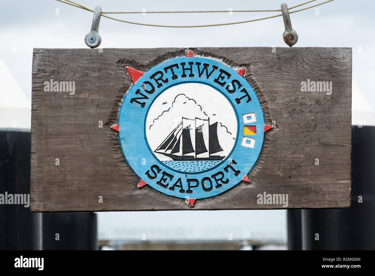 Seattle, Lake Union, harbor, sign, sailboat Stock Photo - Alamy