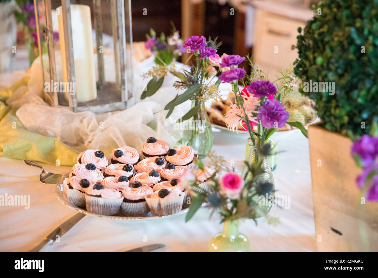 Cake buffet at a wedding Stock Photo - Alamy