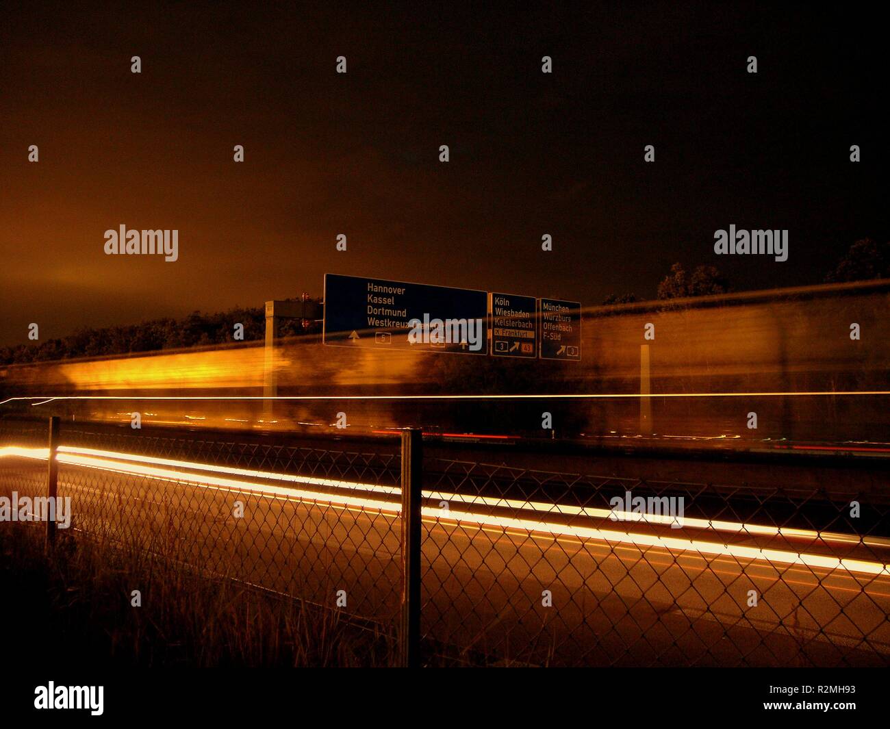 autobahn at night westkreuz frankfurt Stock Photo - Alamy