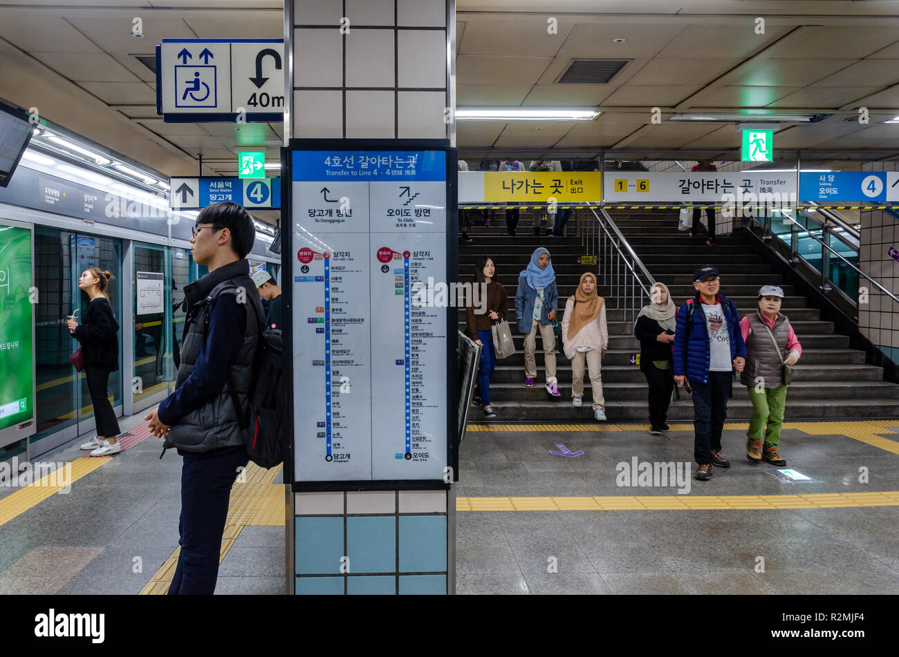 Seoul metro map hi-res stock photography and images - Alamy