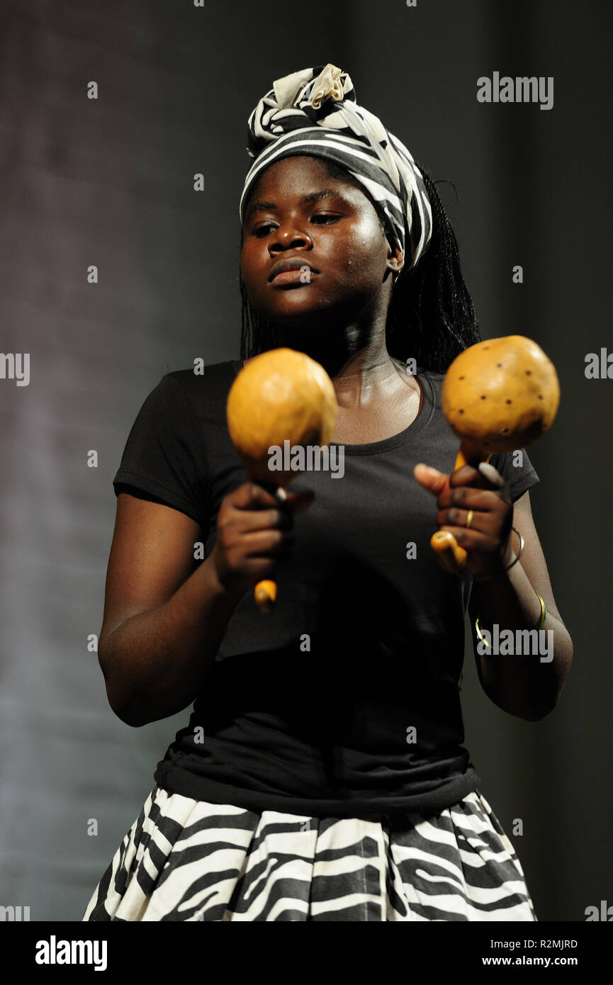 Shona people hi-res stock photography and images - Alamy