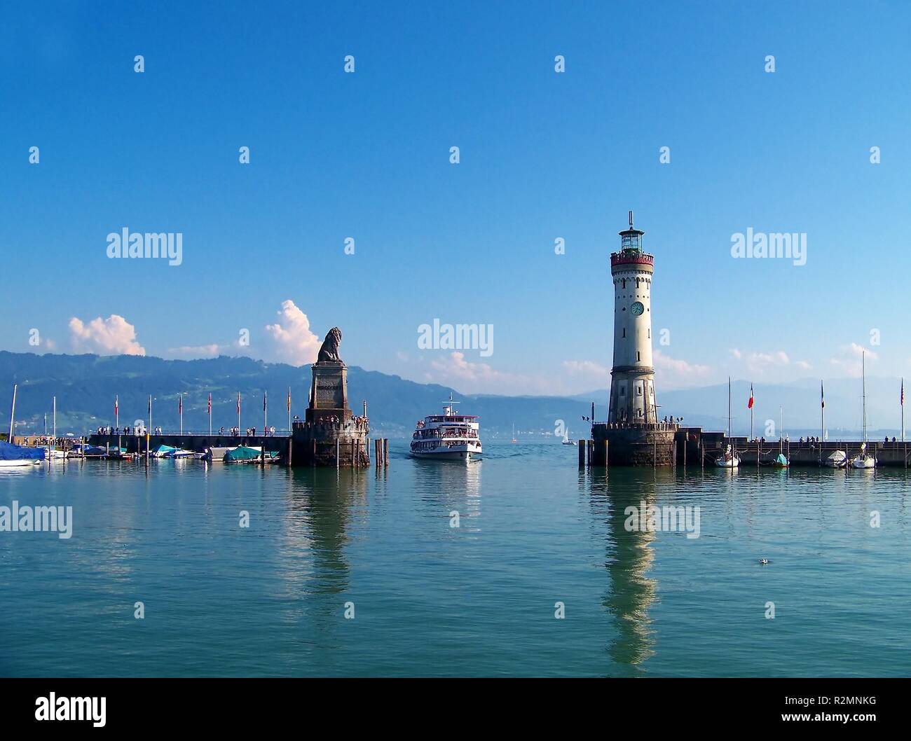 Cat island lighthouse hi-res stock photography and images - Alamy